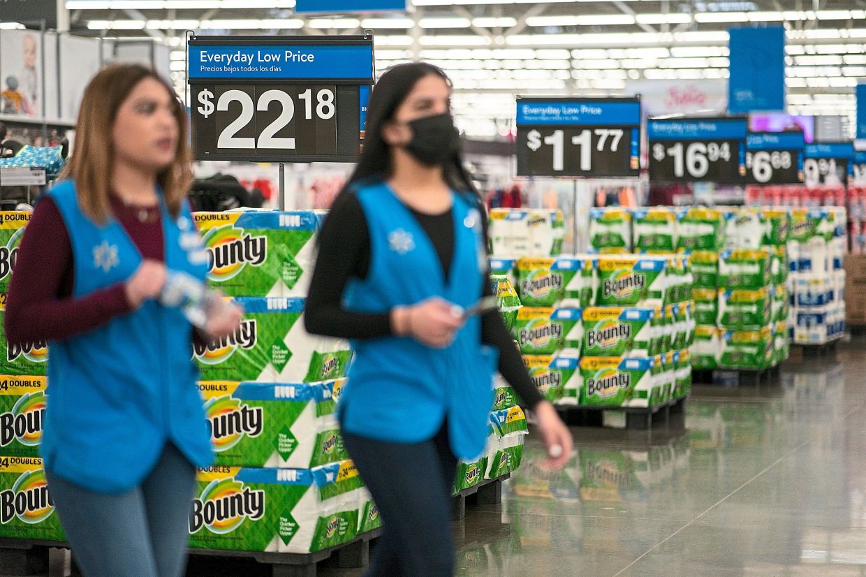 Walmart shines spotlight on key market signal | The Star