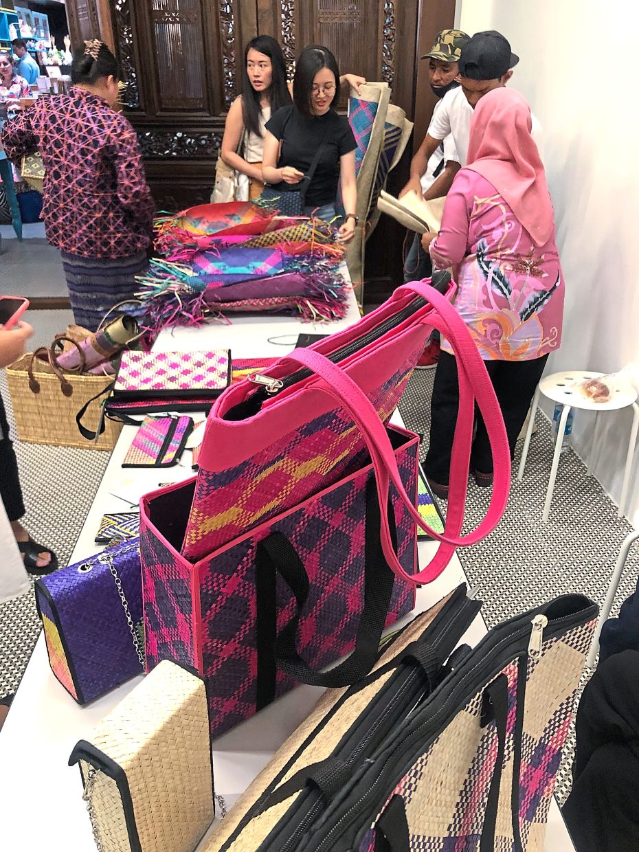 Entwined in tradition: Sabahan weavers who create beautiful works of ...