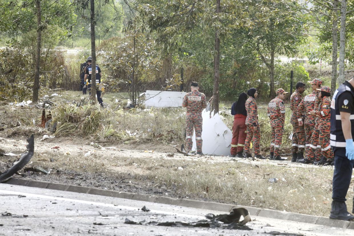 Elmina plane crash: Pahang exco member Johari Harun among those killed ...
