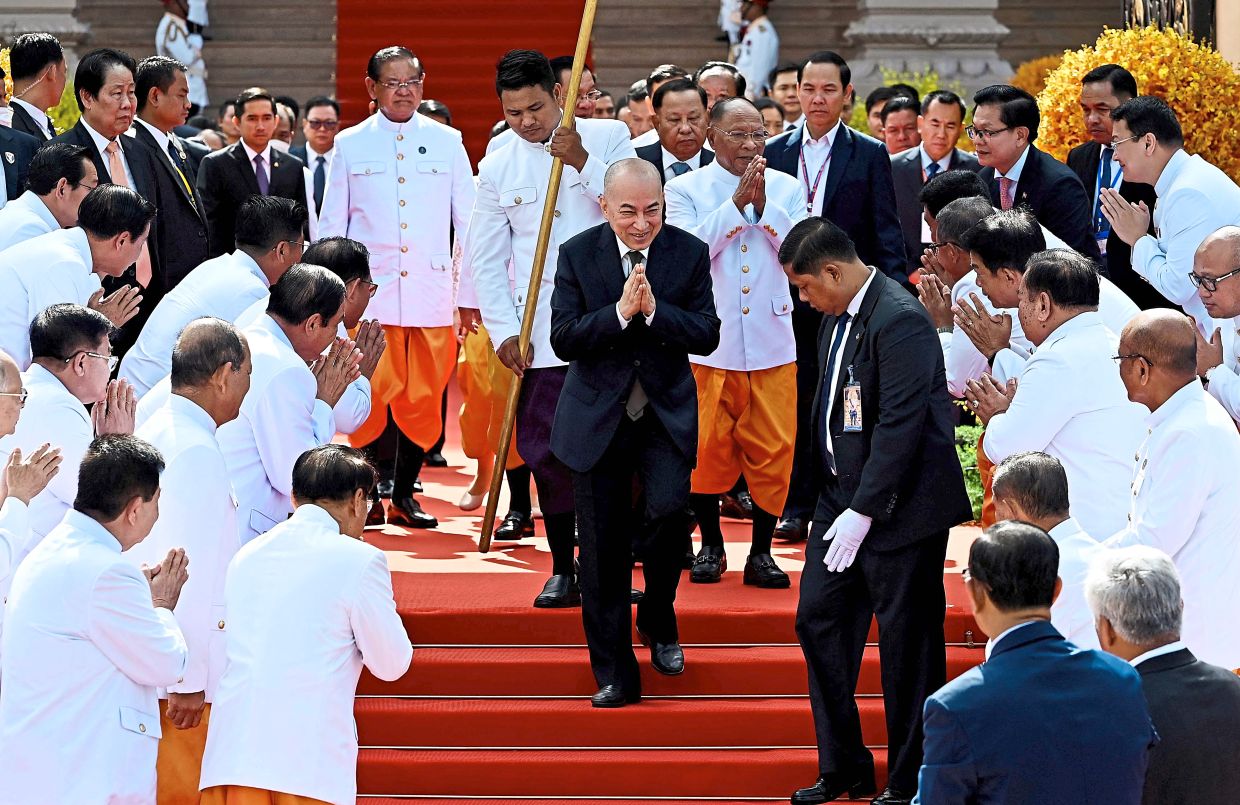 Royal welcome to parliament | The Star
