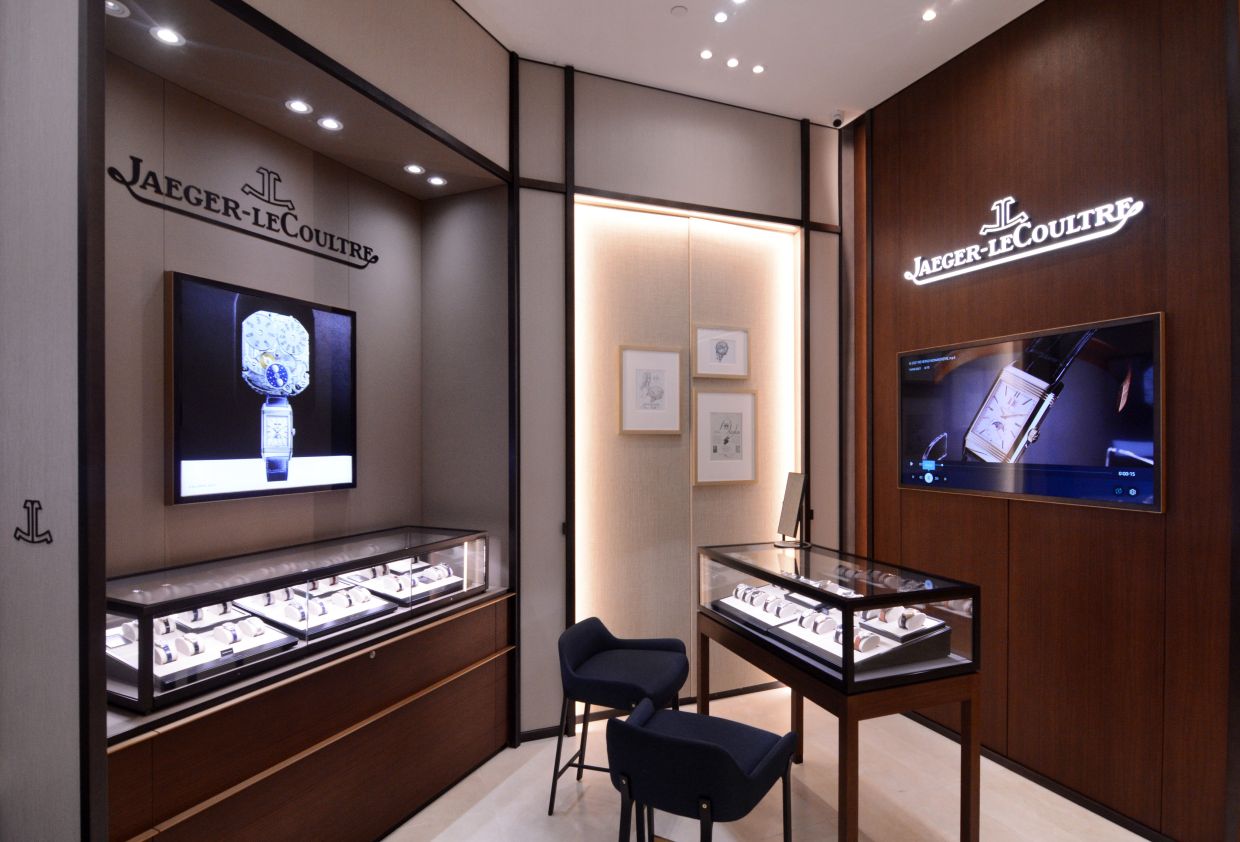 Swiss Watch marks two decades of timeless luxury with revamped flagship ...