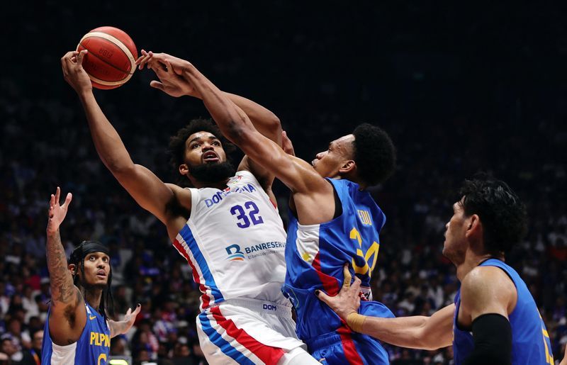 Basketball: Basketball-Record crowd for World Cup start in Philippines ...