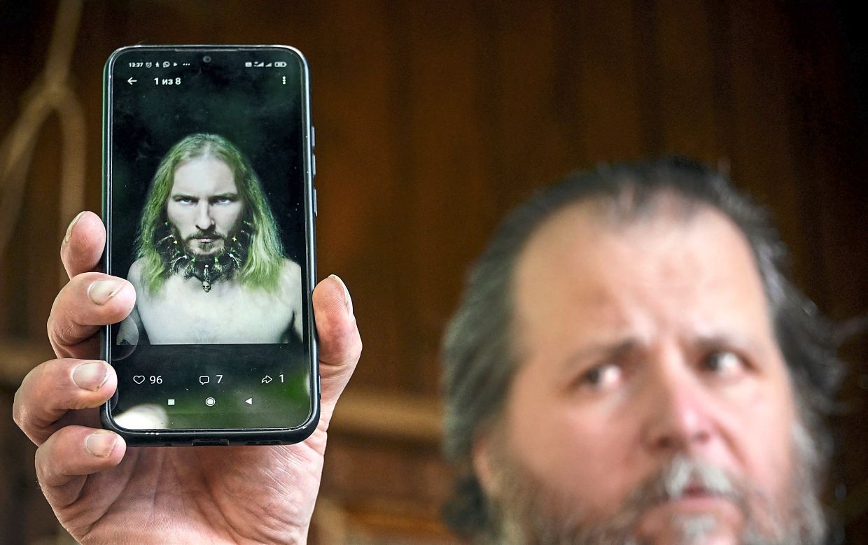 A ‘brave, but mad’ Russian activist | The Star