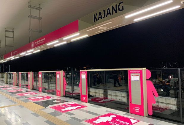 Trial run for MRT Kajang ladies-only coaches to begin end September, says Loke | The Star