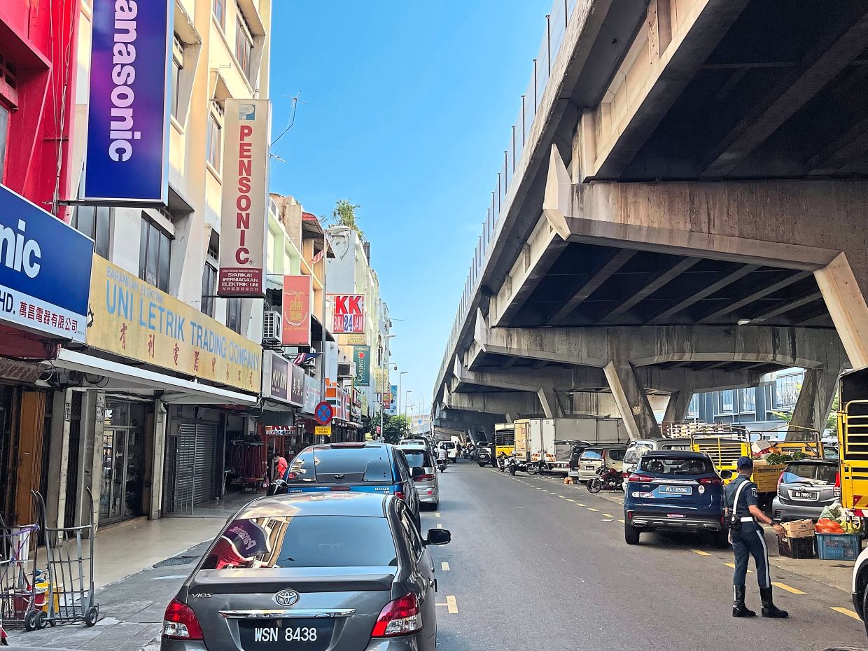 Stakeholders troubled by impact of project to widen Jalan Yew flyover ...
