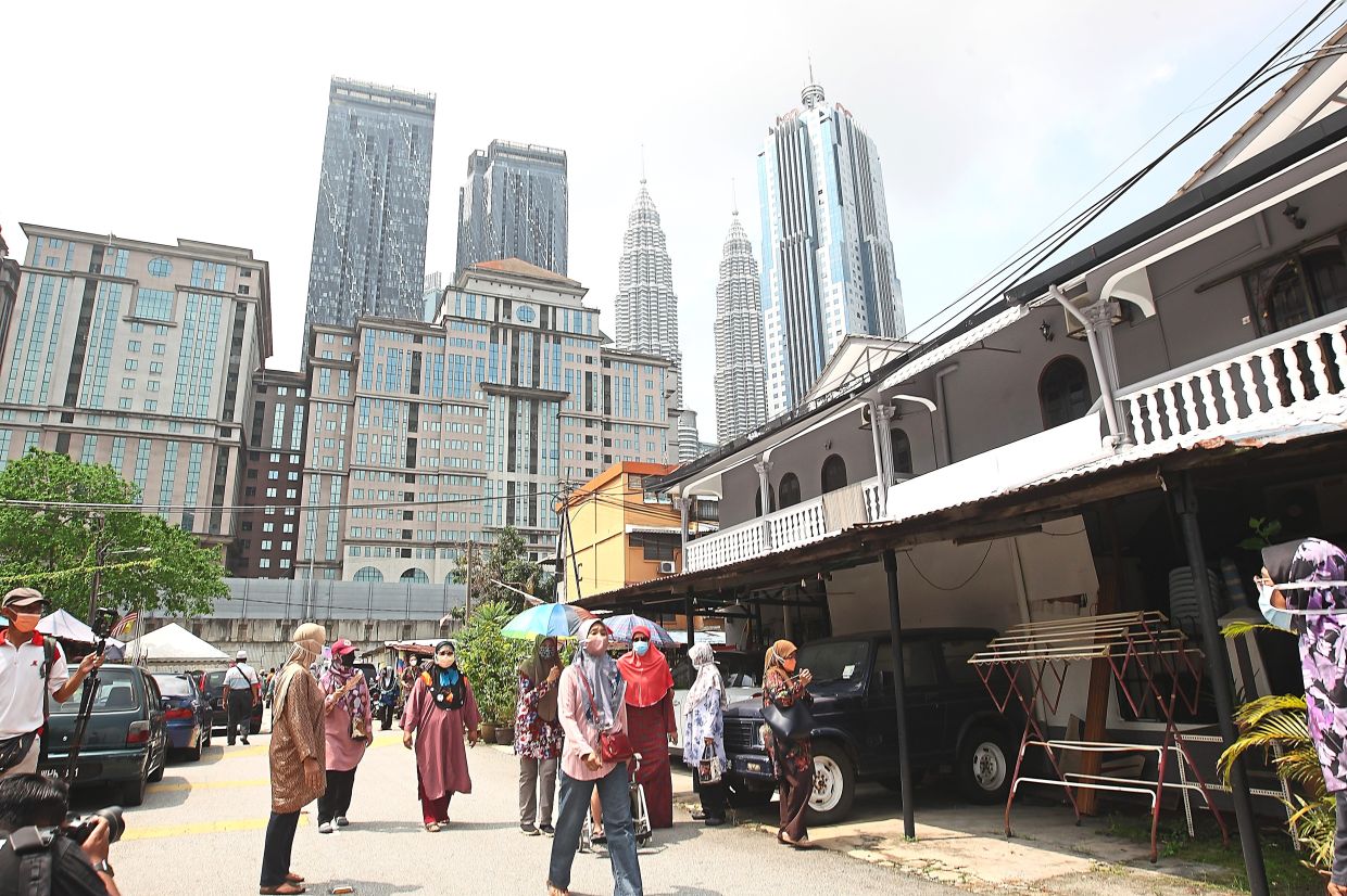 Kg Sg Baru residents: Renegotiate before ordering us to leave | The Star