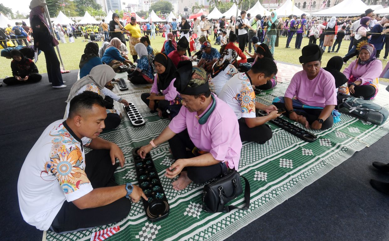 Play like a Malaysian | The Star