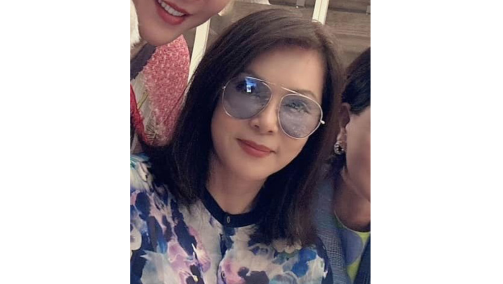 Mandopop singer Tracy Huang, 72, stuns netizens with 'ageless' look | The Star