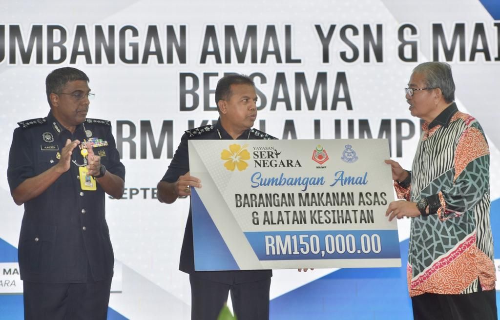 RM150,000 worth of donations were distributed to the needy in the ...