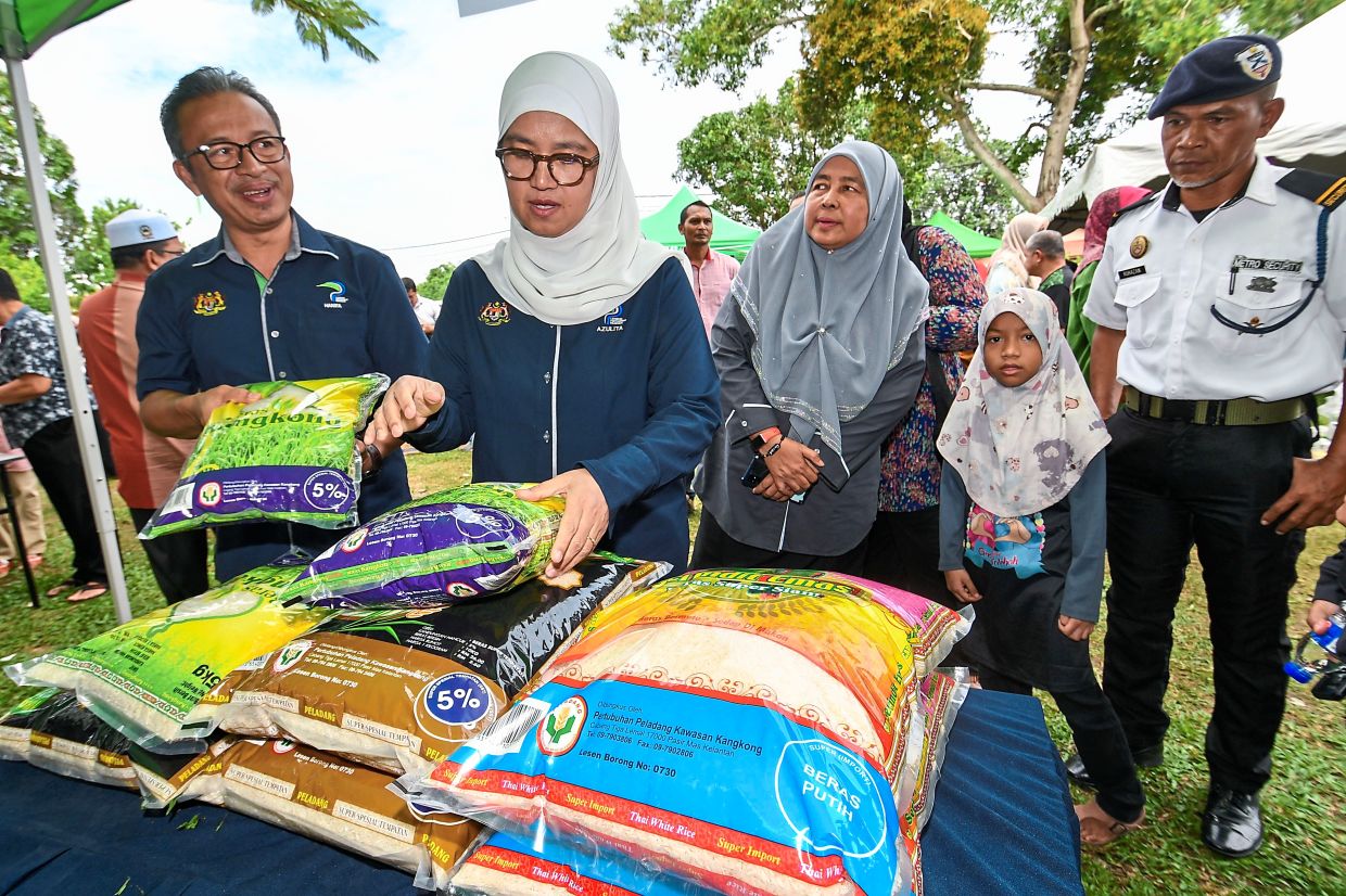 ‘Enough supply of local white rice’ | The Star
