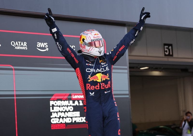 Motorsport: Motor racing-Verstappen victory secures team title for Red ...