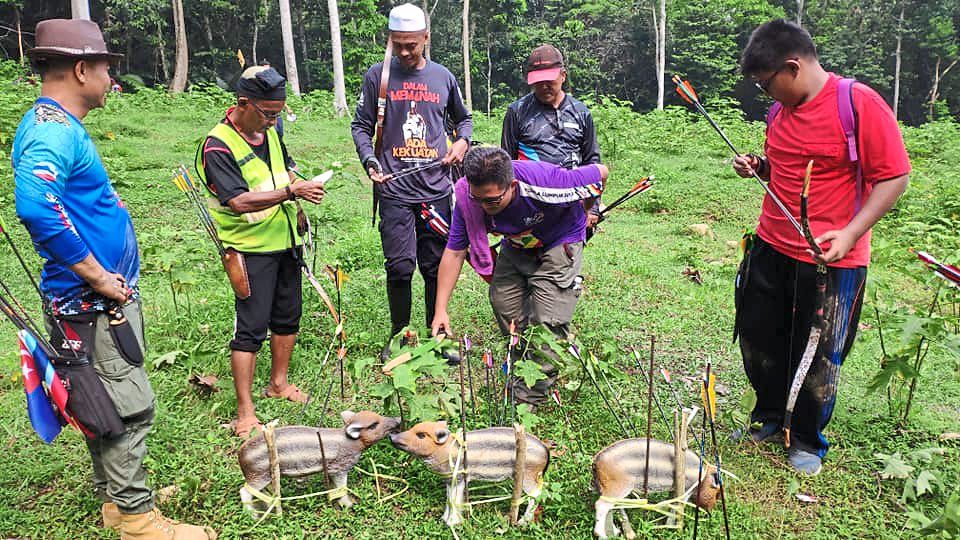 Malaysian archer aims for the 3D archery pinnacle with full scale ...