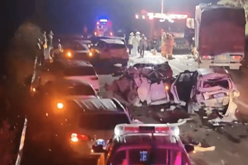 Five dead, 15 hurt in multi-car crash on China expressway ahead of Mid ...