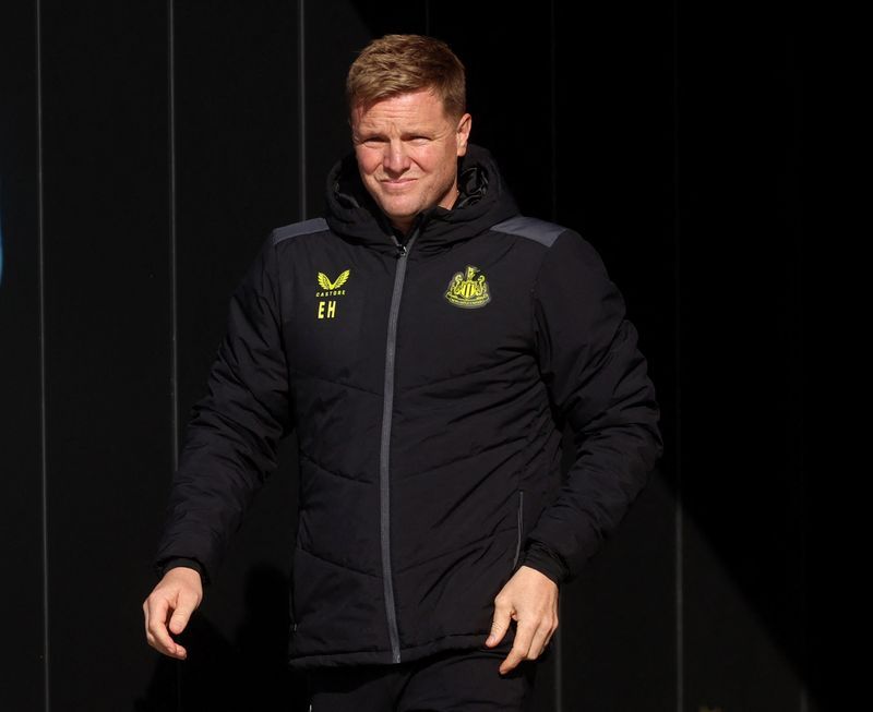 Football: Soccer-Howe focused on PSG as Newcastle await magical ...