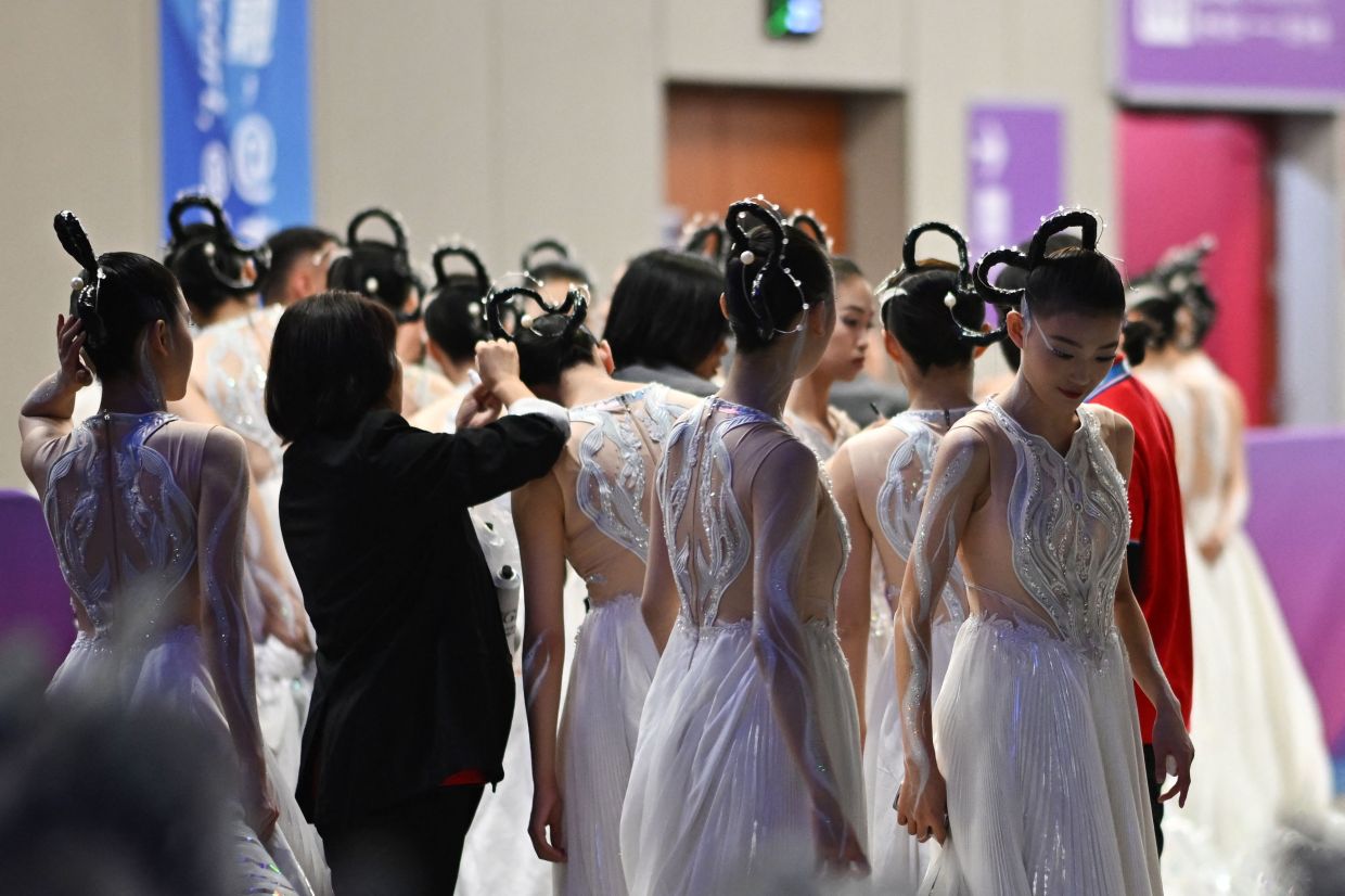 Record-breaking China set to close biggest Asian Games with another ...