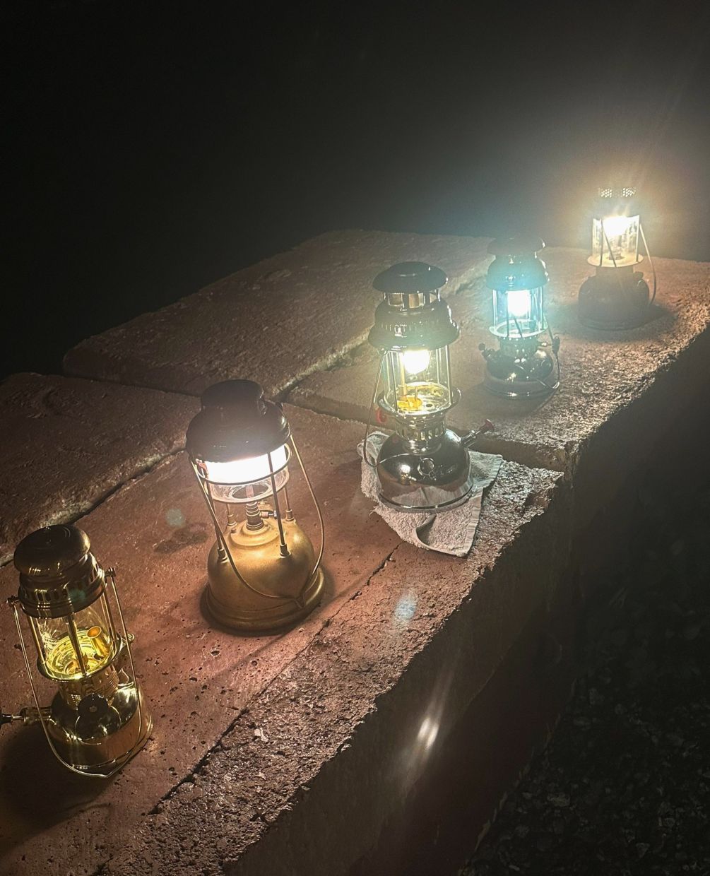 Shining a light on kerosene lamp lovers, fuelled by a burning passion ...