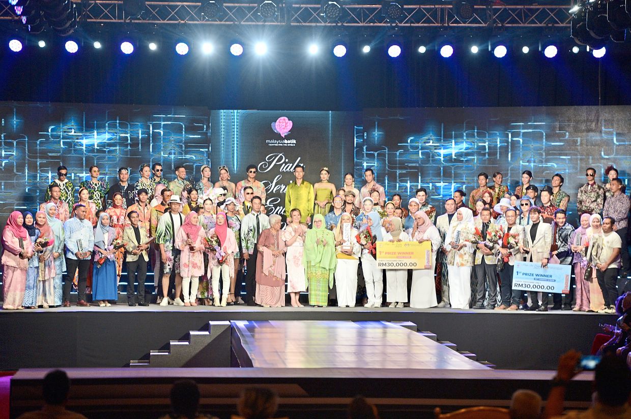 Batik heritage on catwalk | The Star