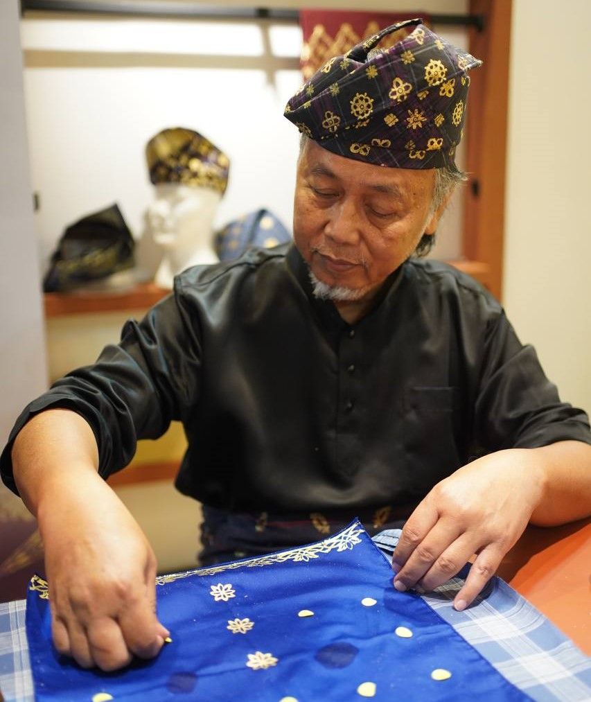 Why this Terengganu master crafter is preserving Malaysia's woodcraft ...
