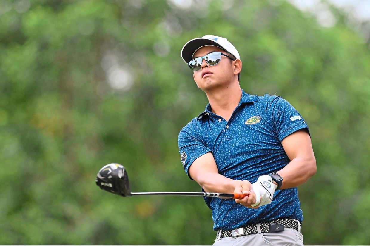 Golf: Ervin misses an ace but still leads proceedings in the Toyota ...