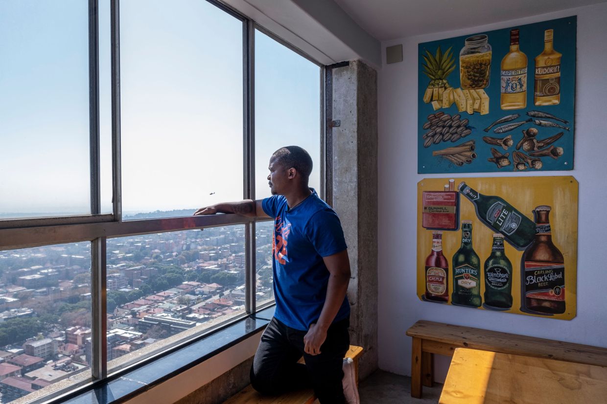 Negative image blights landmark Johannesburg skyscraper's rebirth | The ...