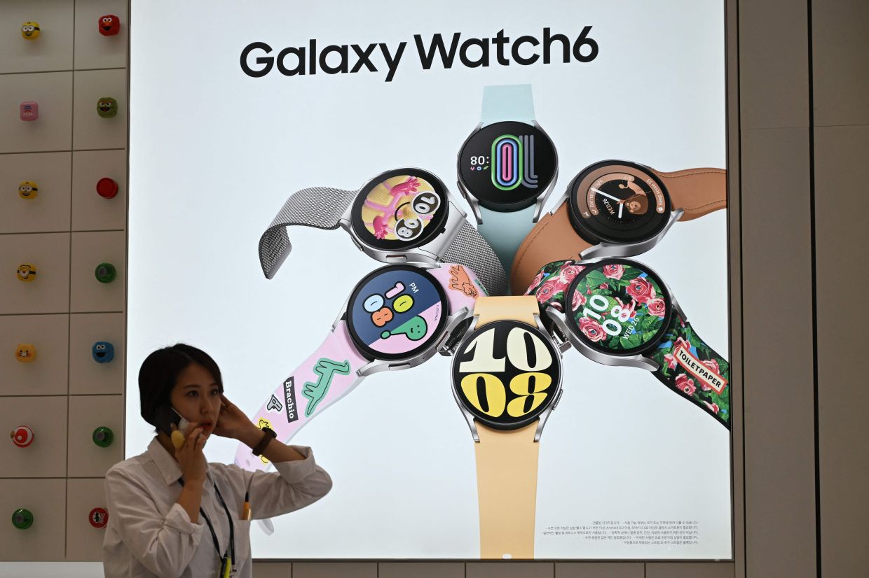 Samsung unveils its Gauss generative AI model; to be used on consumer ...