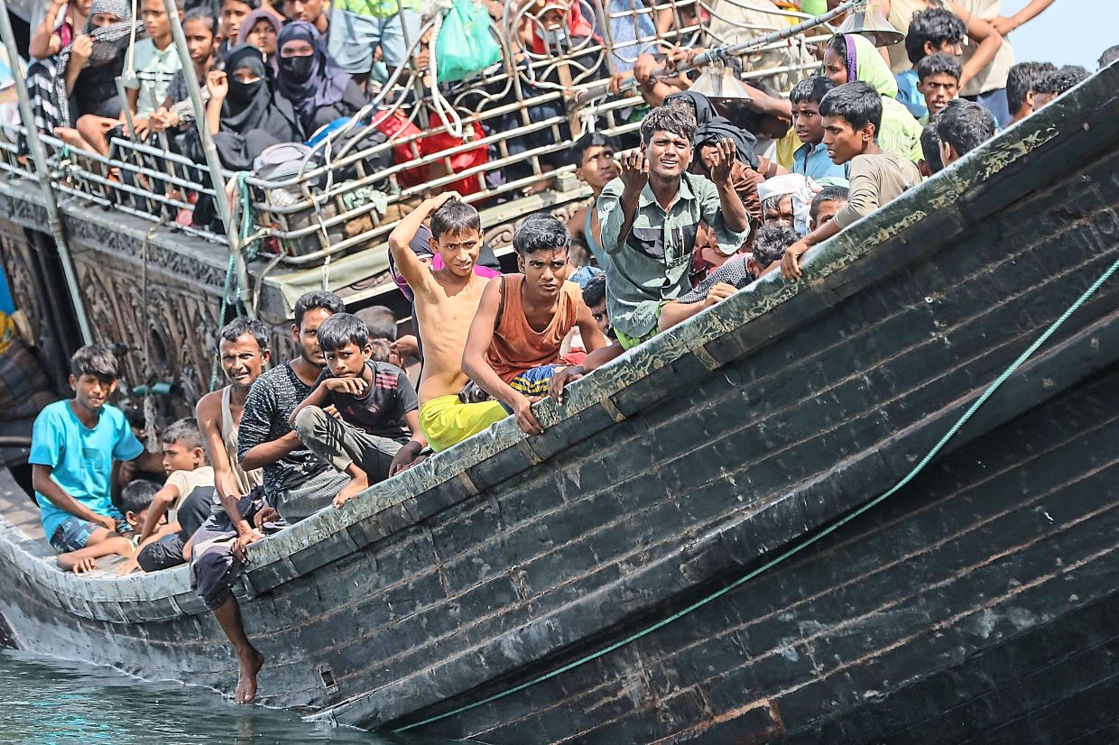Third Rohingya boat turned away in Aceh | The Star