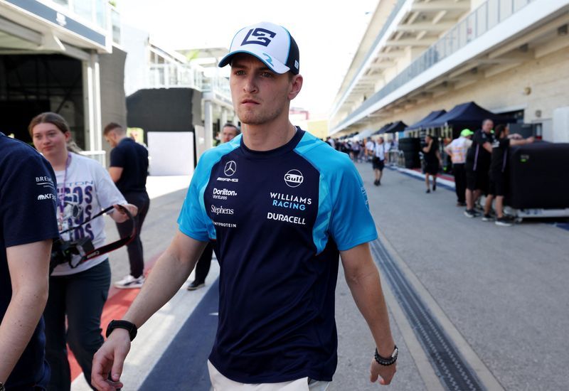 Motorsport: Motor racing-Sargeant carries U.S. flag into Las Vegas ...
