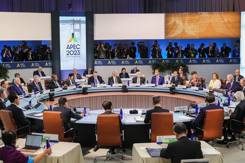 Update trade rules and reform WTO, says Singapore PM Lee at Apec ...