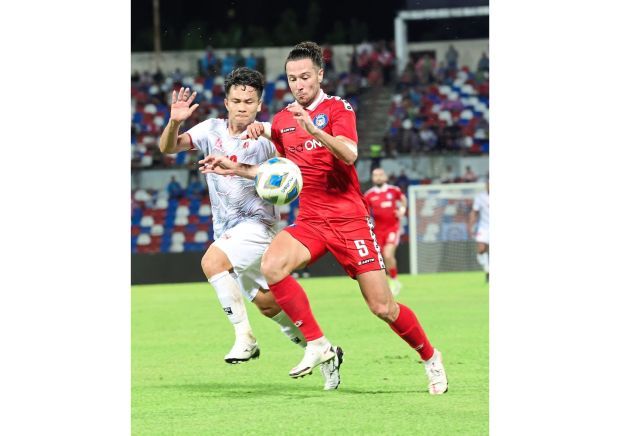 Football: Defender Daniel adds sting to front line | The Star