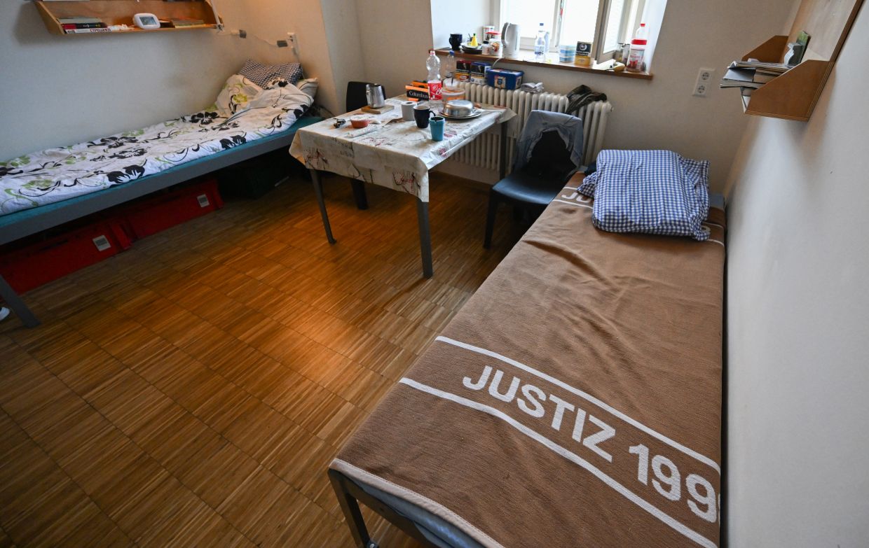 How prisoners milk cows and sell farm products in Germany | The Star