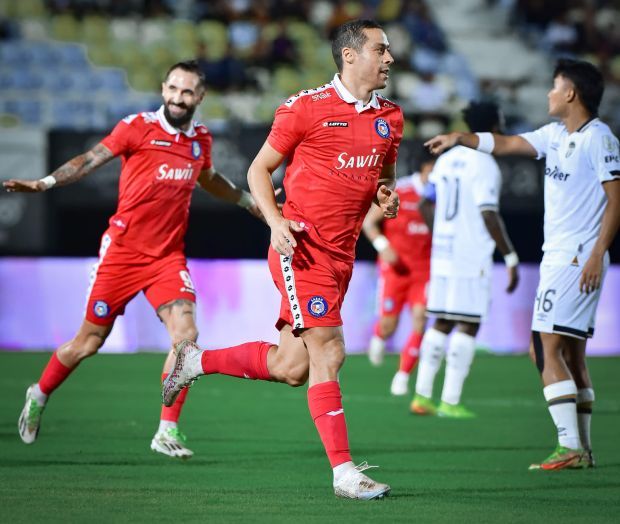 Football: Machado proves his worth in Rhinos battle against Turtles ...