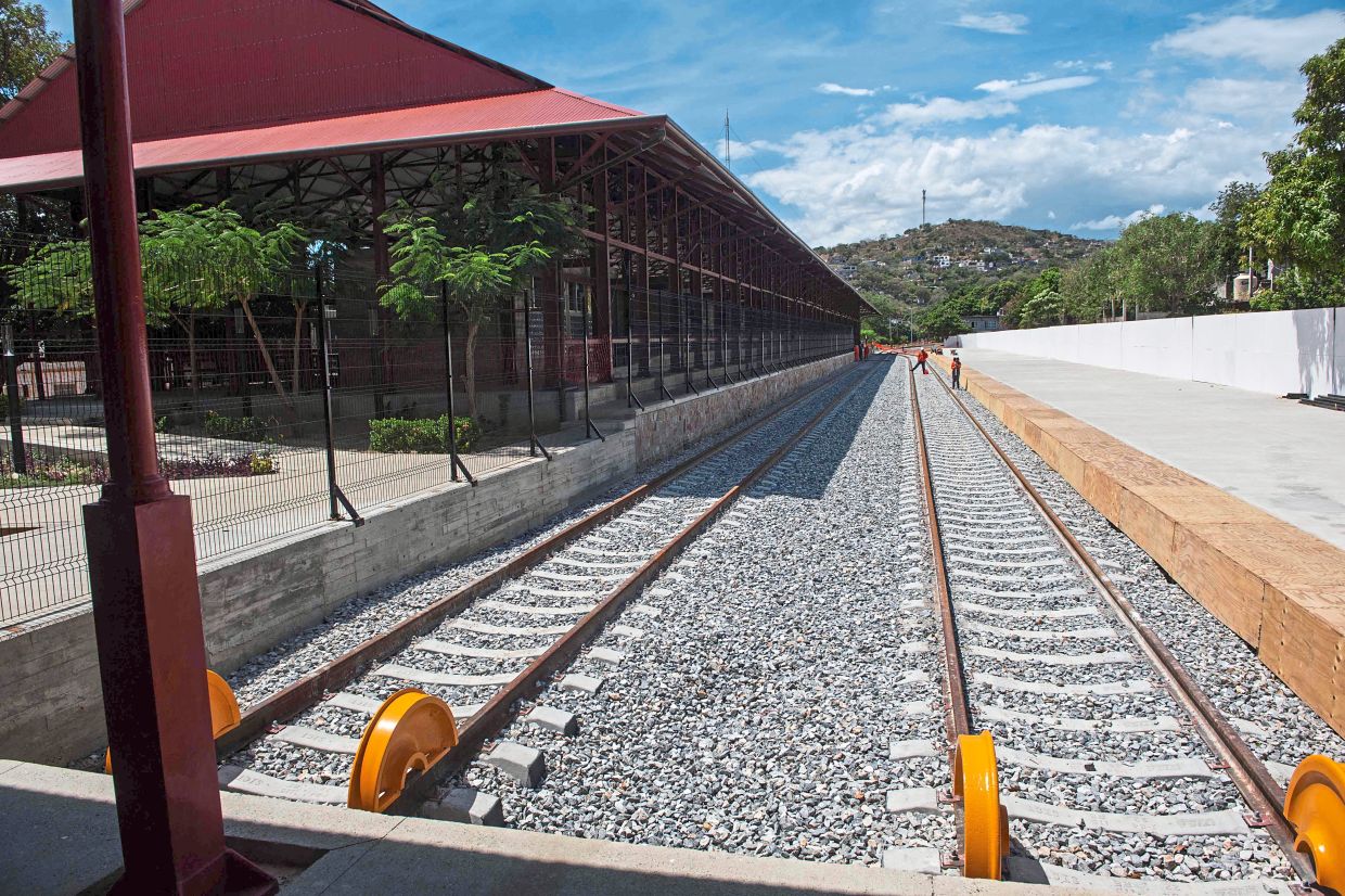A rail rival to the Panama Canal | The Star