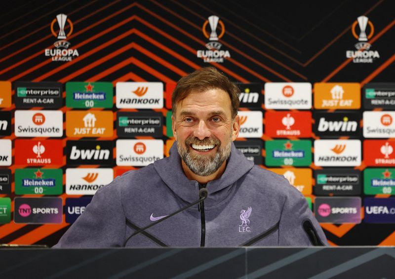 Football: Soccer-Klopp calls on Liverpool forwards to share workload in ...