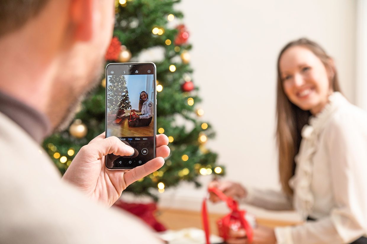 How Gen Z prefers real Christmas trees | The Star