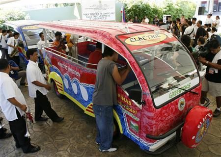 Jeepney drivers protest shift to EV power | The Star