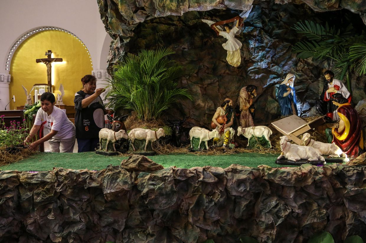 Harmonious Christmas celebration amid religious diversity in Indonesia ...