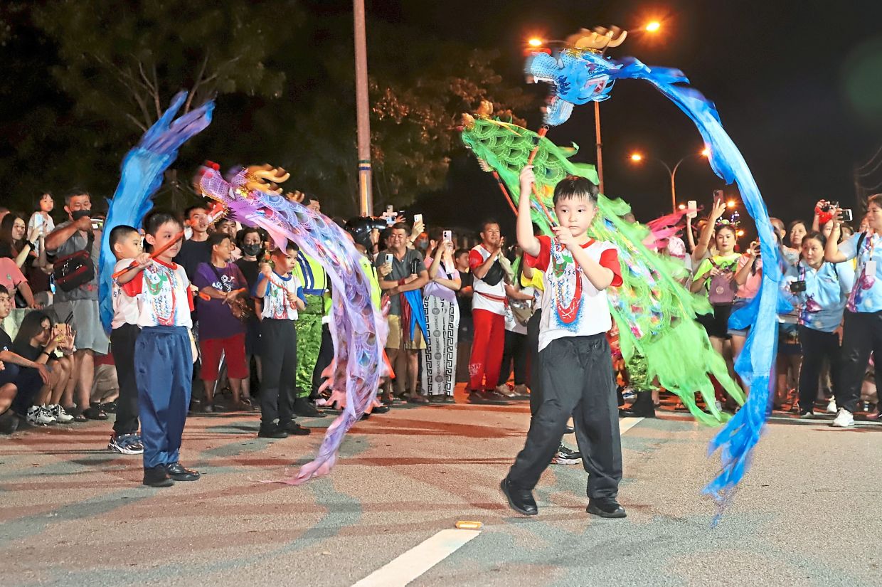 Moving to the beat of joyful procession | The Star