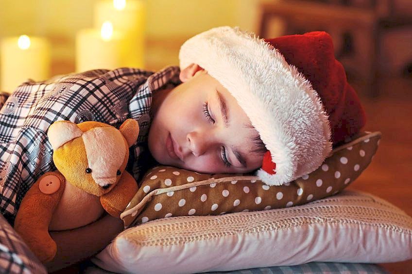 Play some Christmas songs to lull your child to sleep | The Star