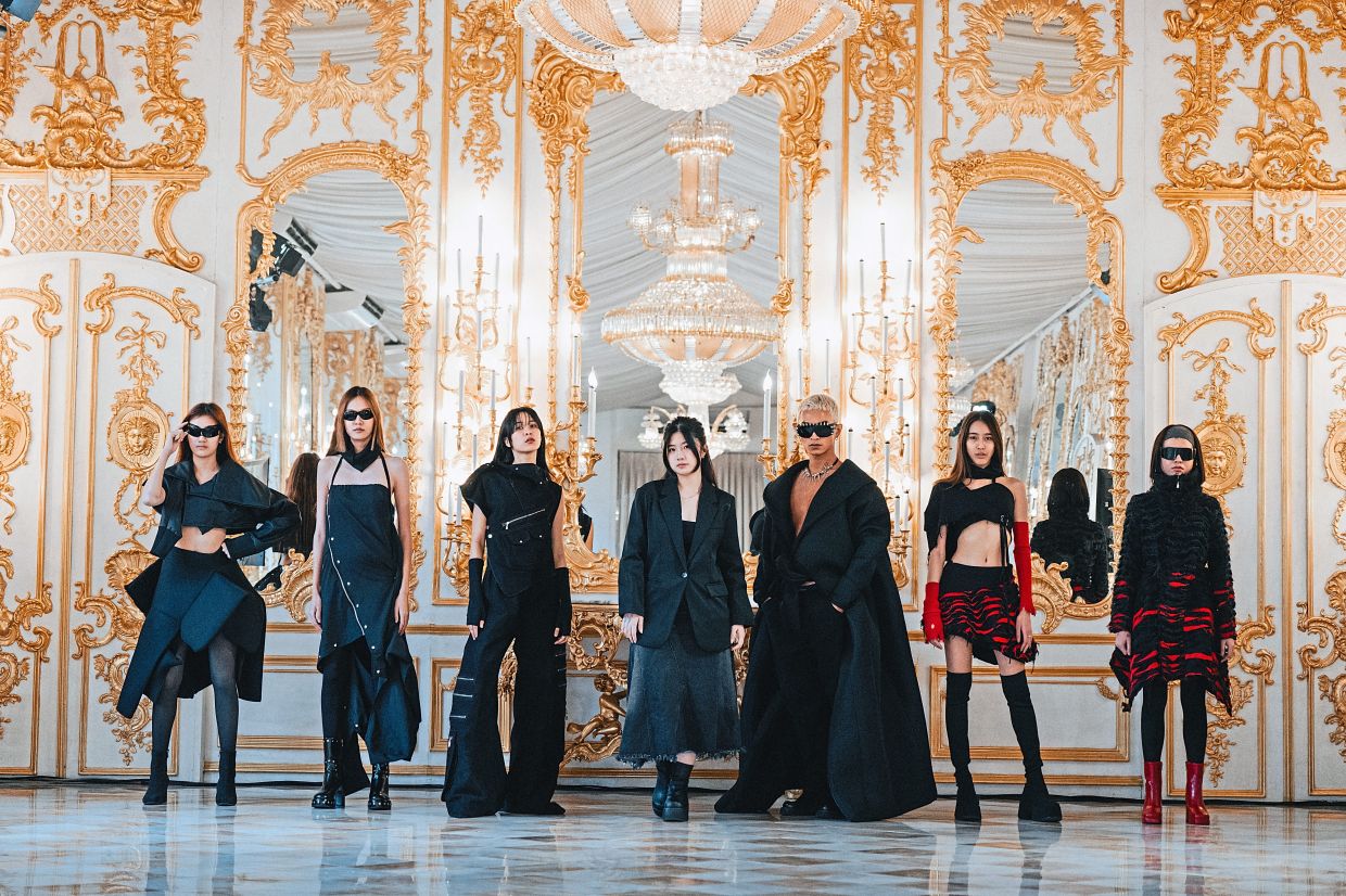 Let the show begin | The Star