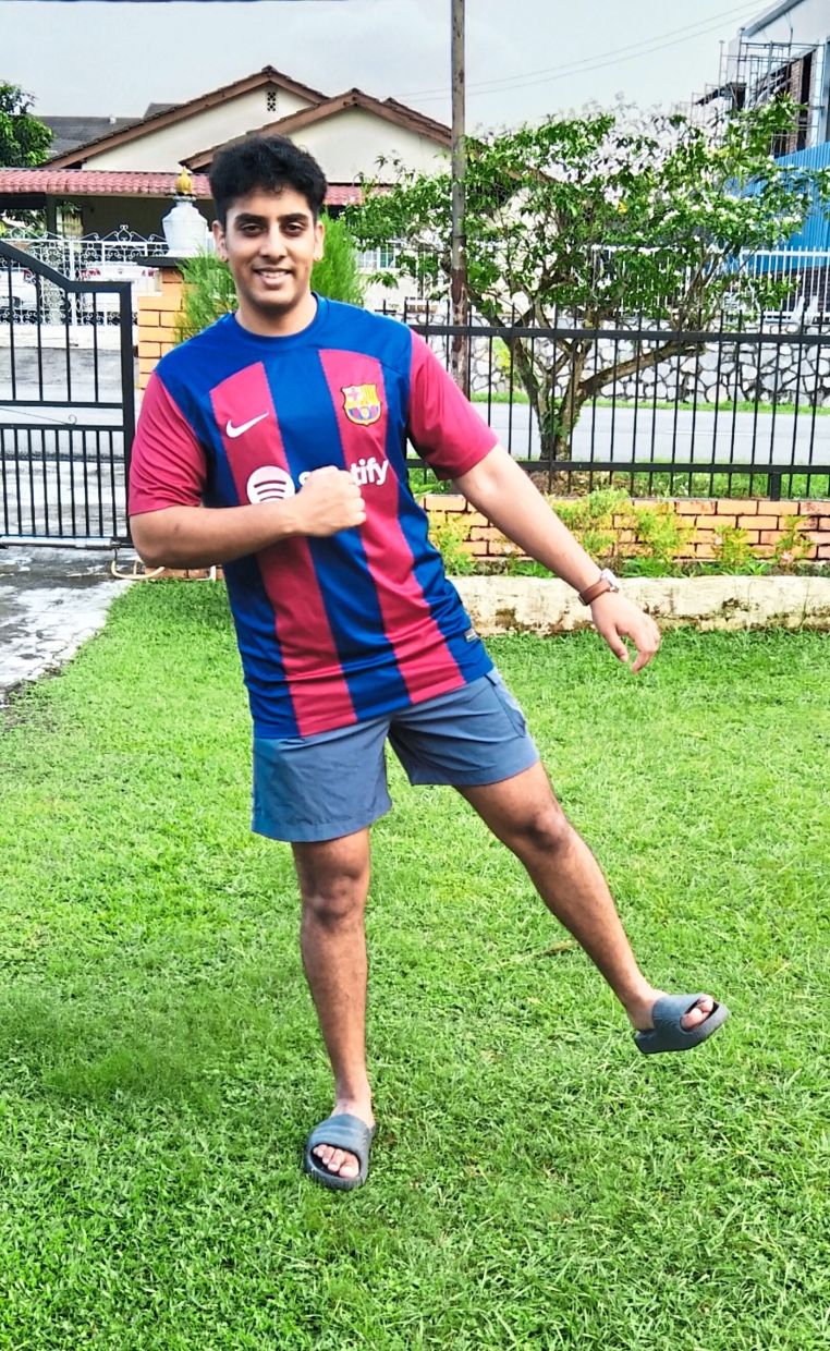 Quick one-minute exercises you can do anytime, anywhere | The Star