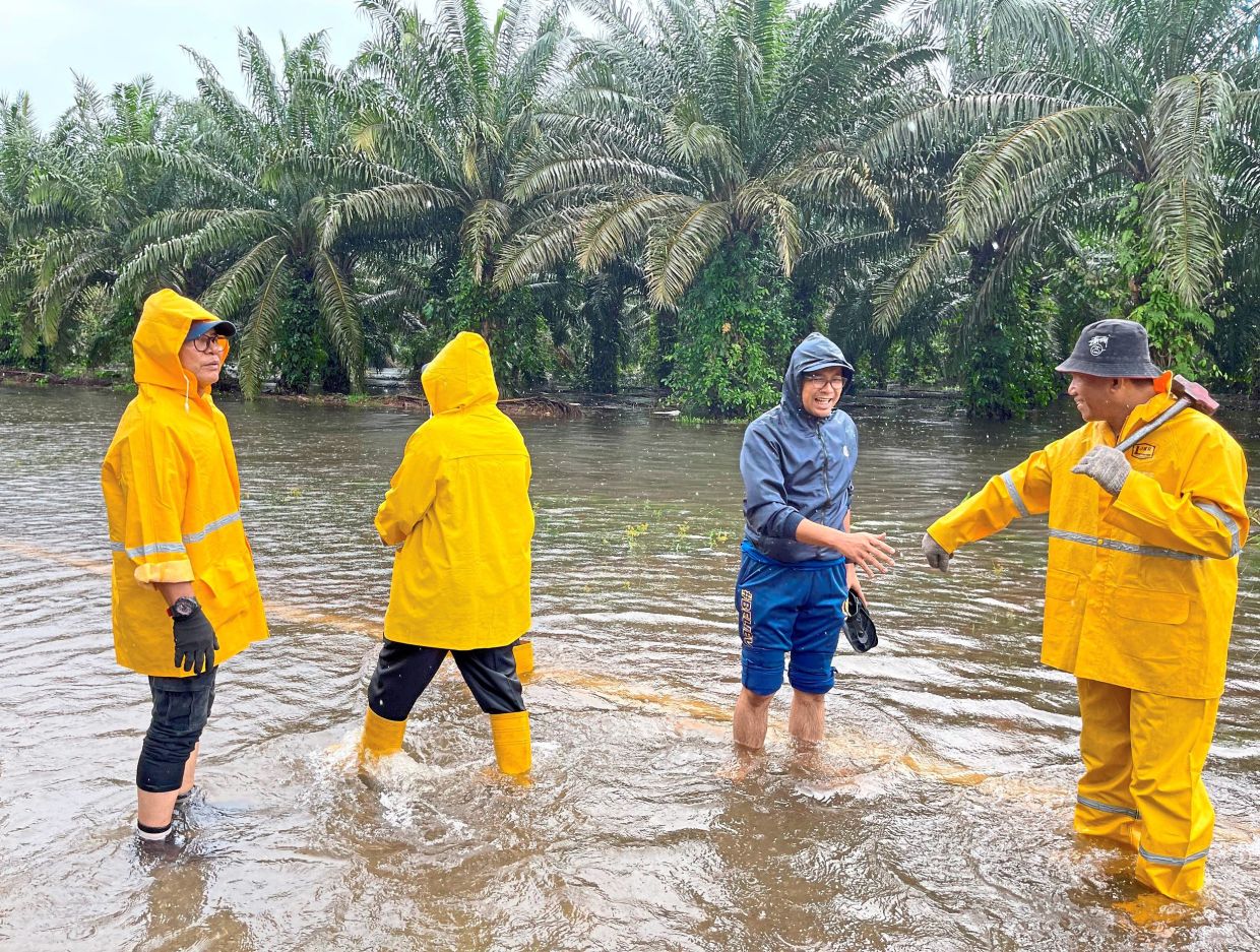 Call to build relief centre in Parit Yaani | The Star