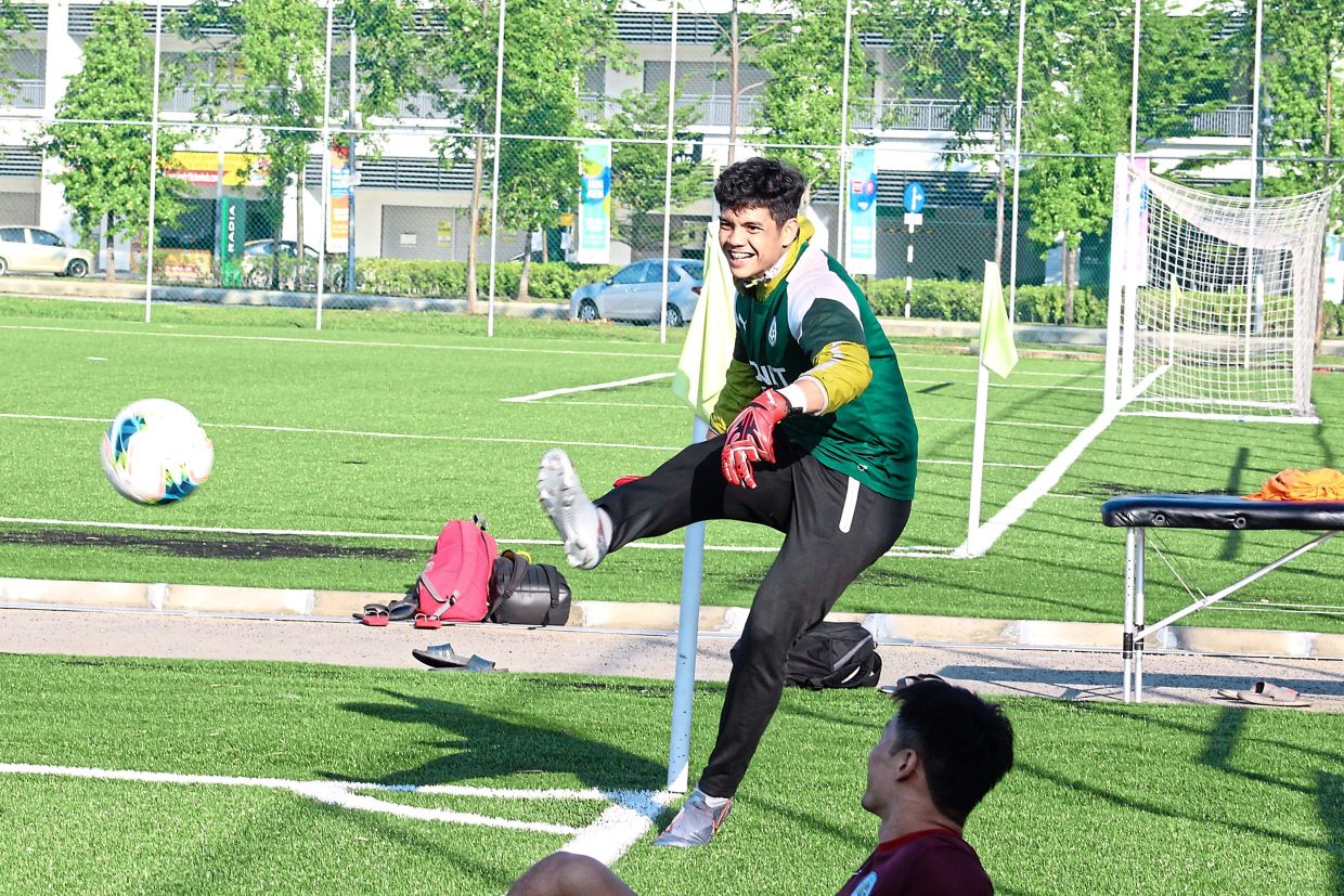 Football: Strong bond between past and present goalies motivates Syihan ...