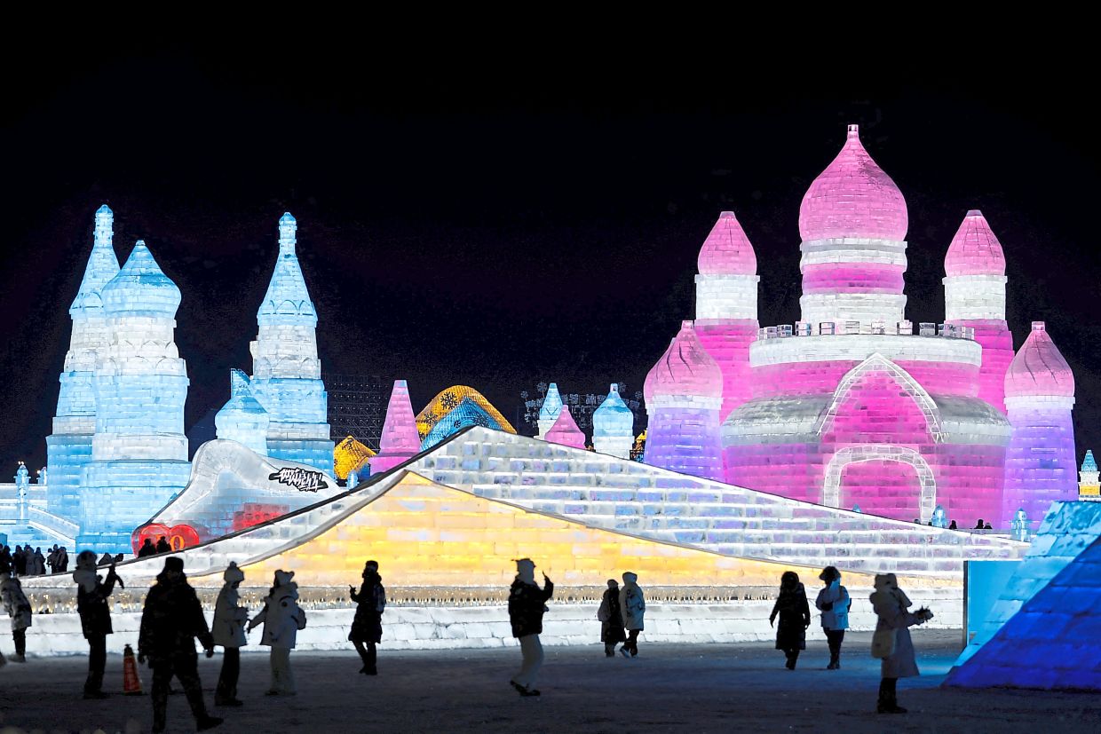 Fairytale ice sculptures in China’s Harbin attracts throngs of tourists ...