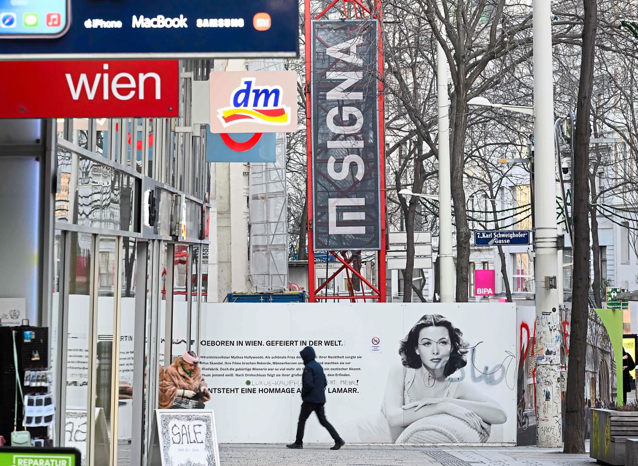 Signa chair blames ECB for troubles | The Star