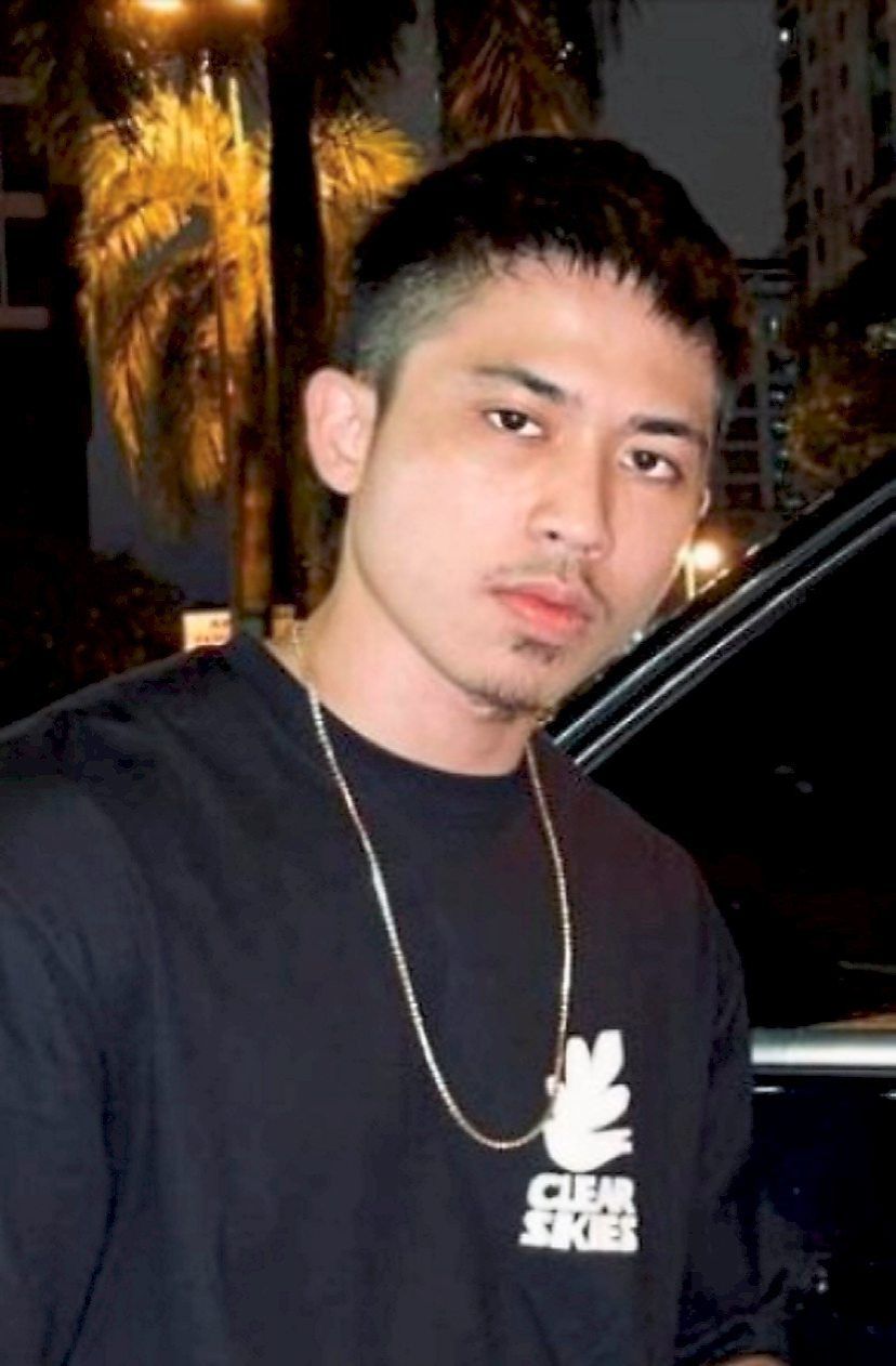 12 takes to shoot Shah carrying Sophia in action flick | The Star