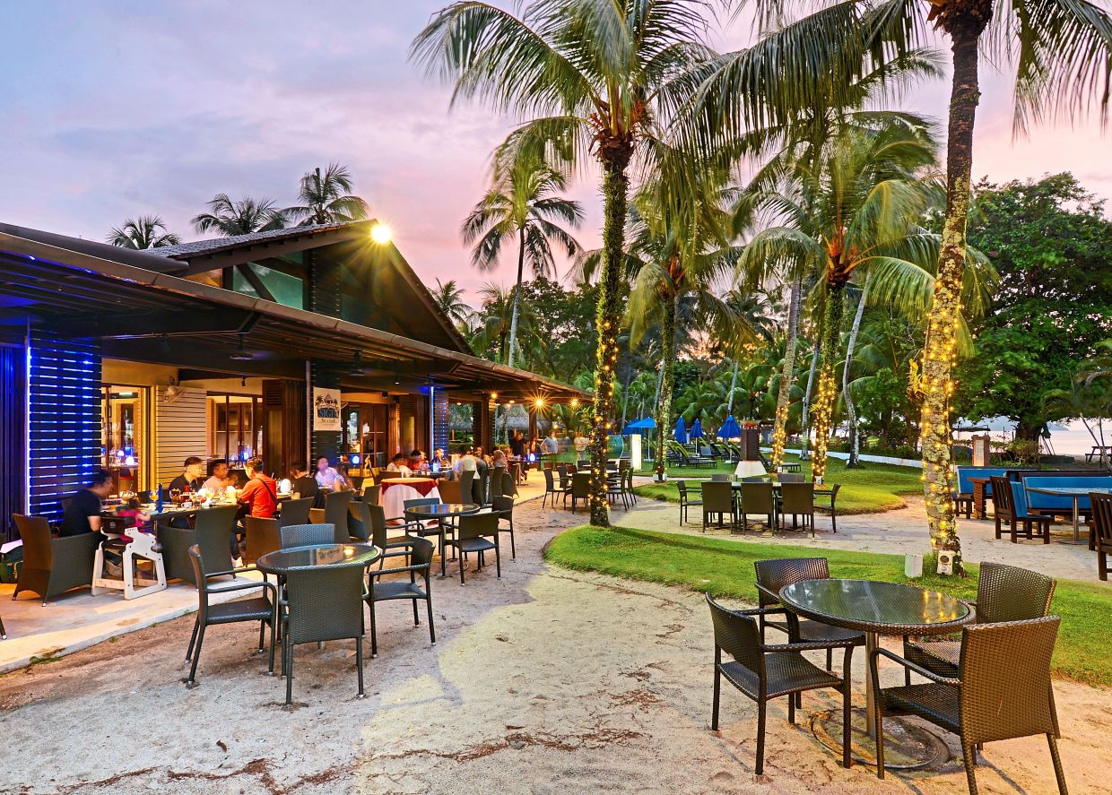 Classy drinks by the sea | The Star