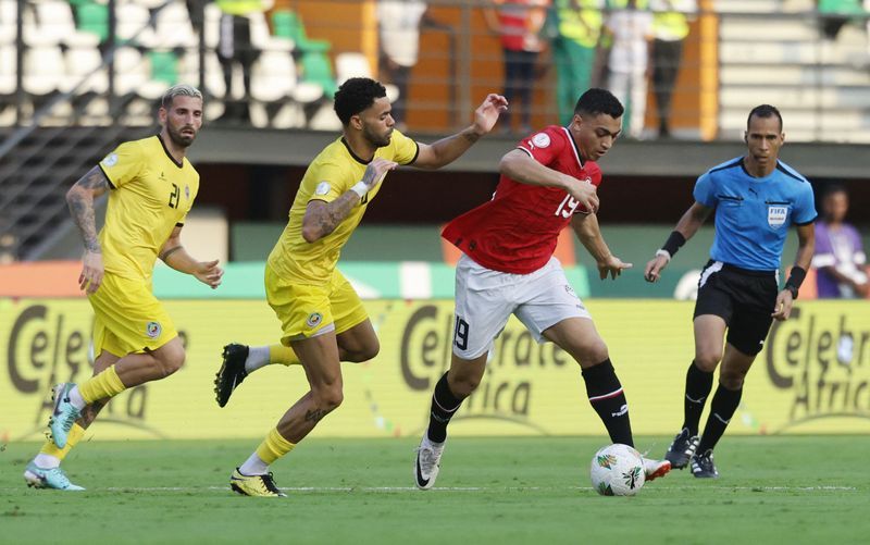 Football: Soccer-Eclectic cast rubbing shoulders with superstars at Cup ...