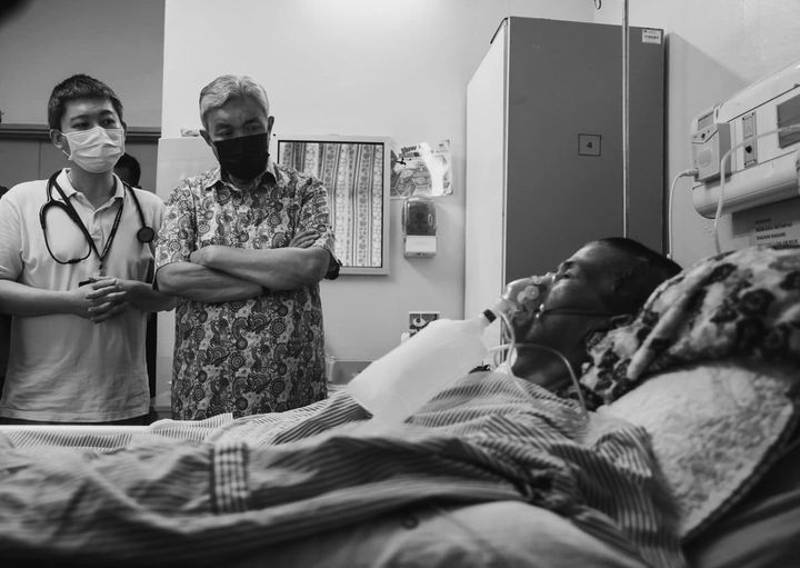 Zahid conveys condolences to family of political activist Mohammad Rafi ...