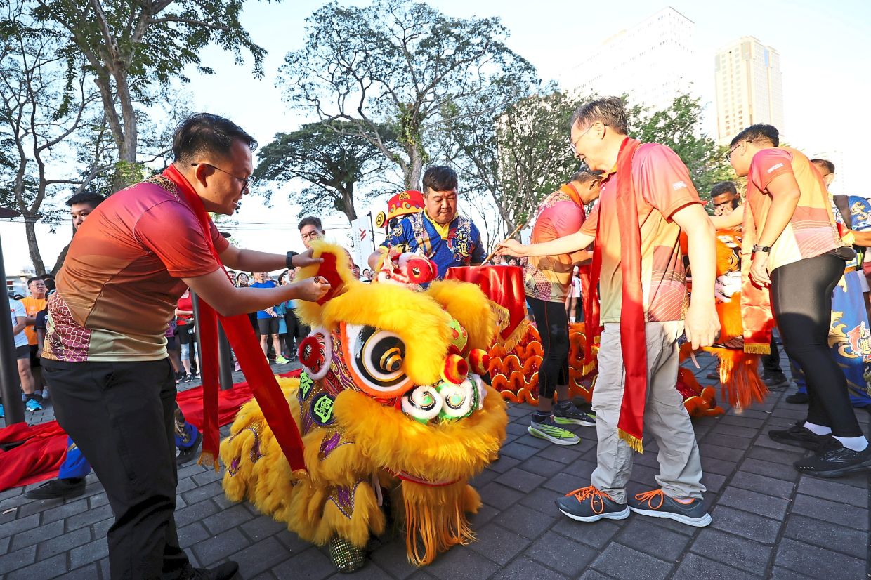 Awakening the beasts at eye-dotting ceremony | The Star