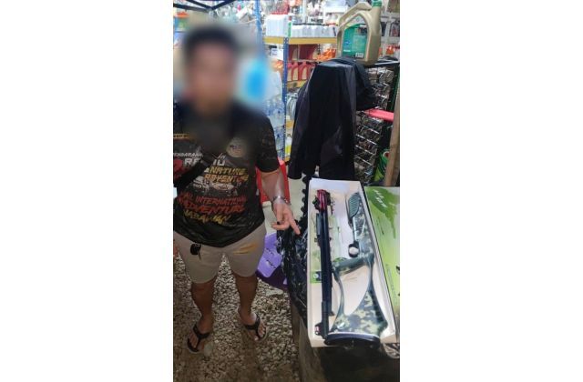 Couple caught in possession of firearms, contraband in Sabah | The Star